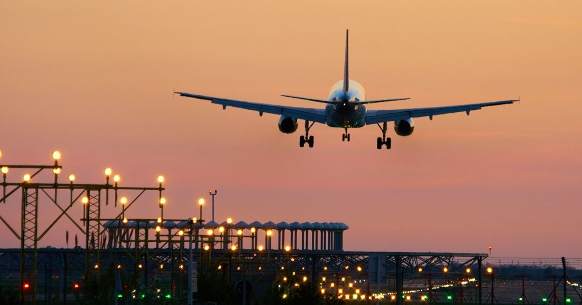 15 Easy Coping Strategies For a Fear of Flying - The Getaway