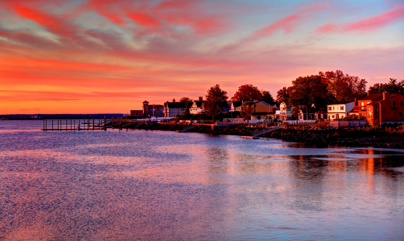 Connecticut: A Small State with a Big History - The Getaway